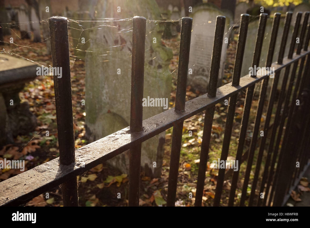 Bunhill Fields Burial Ground Cemetery, London, England, Uk Stock Photo ...