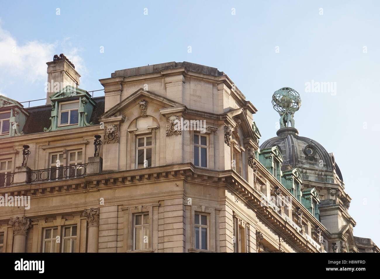 Buildings on Finsbury Square, London, England Stock Photo - Alamy