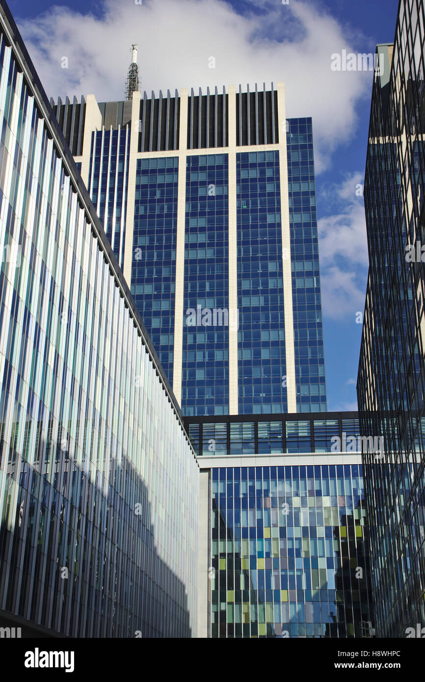 The financial tower hi-res stock photography and images - Alamy