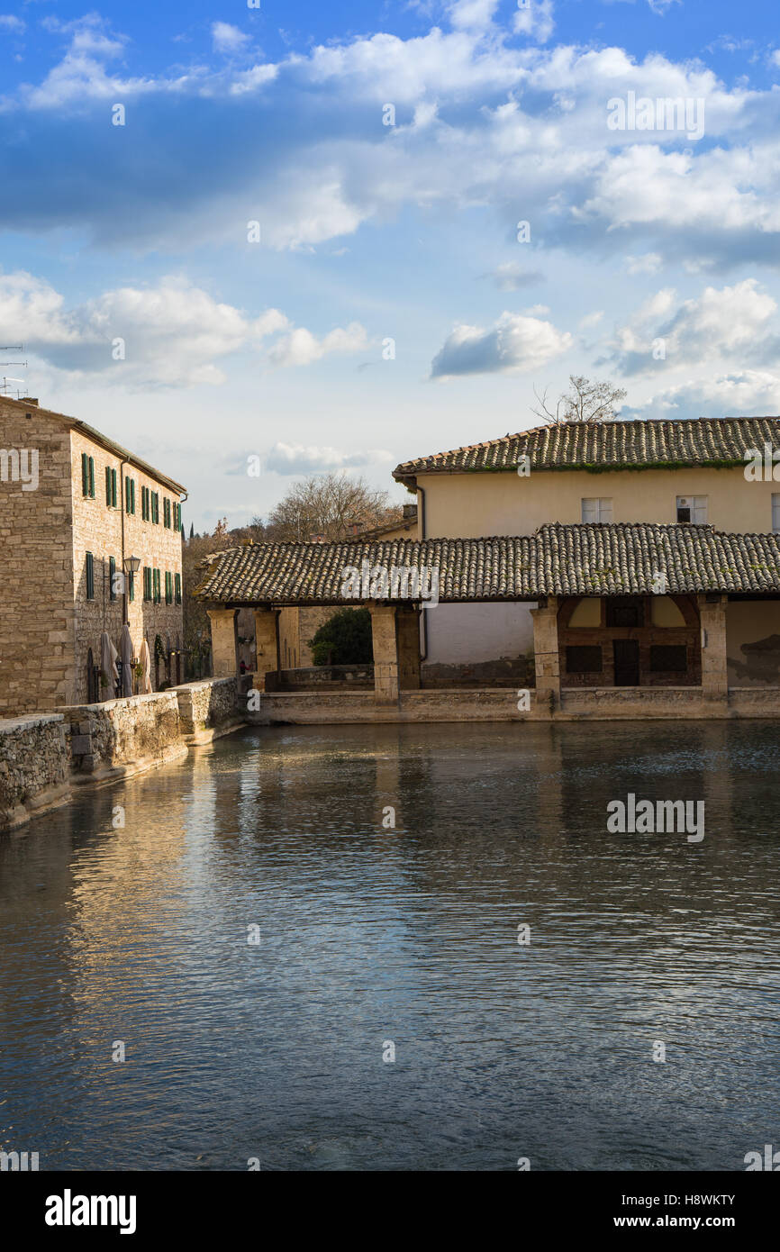 The ancient baths of Bagno Vignoni Tuscany Stock Photo - Alamy