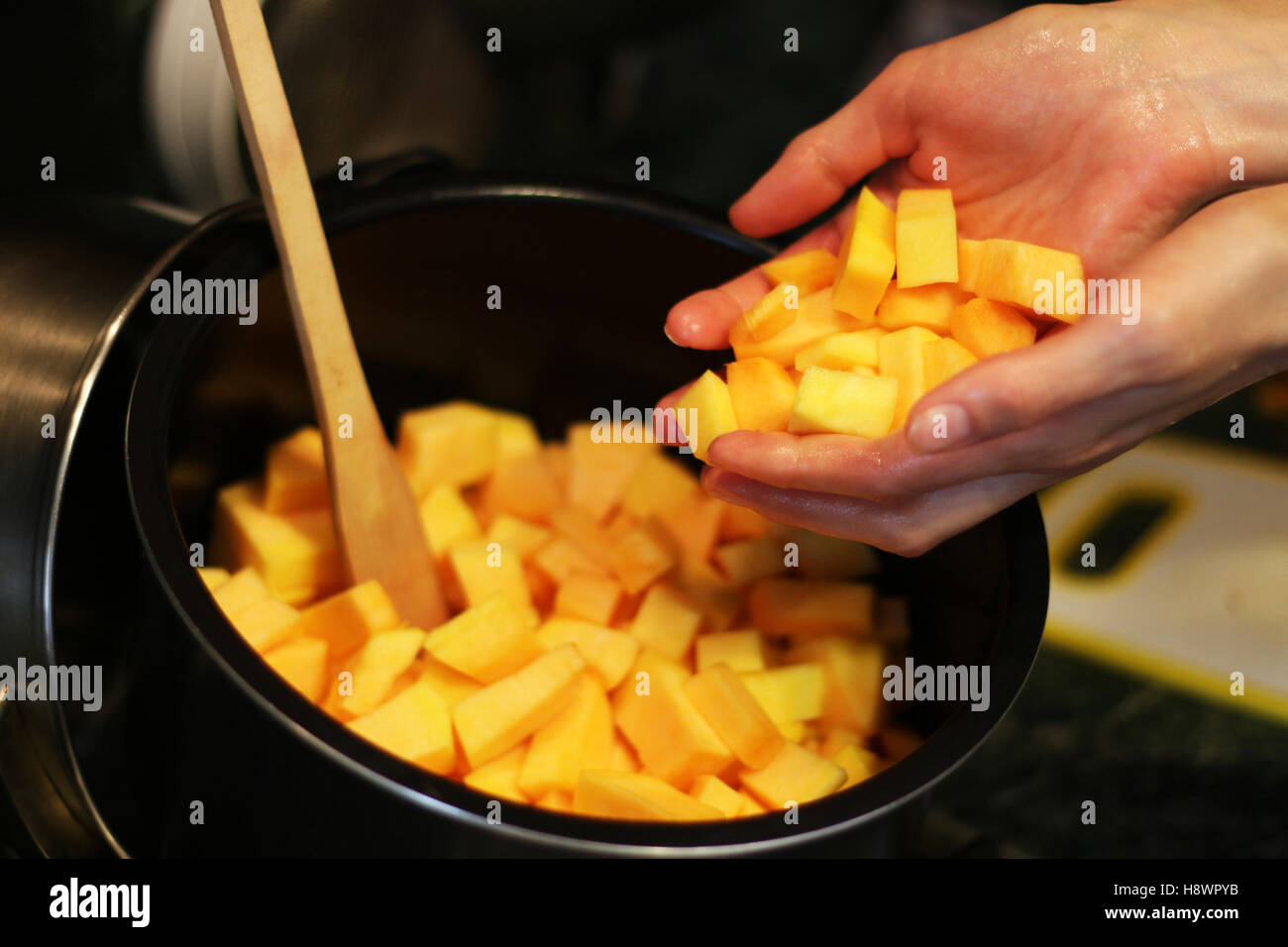 Green pumpkin vegetable cube hi-res stock photography and images - Alamy