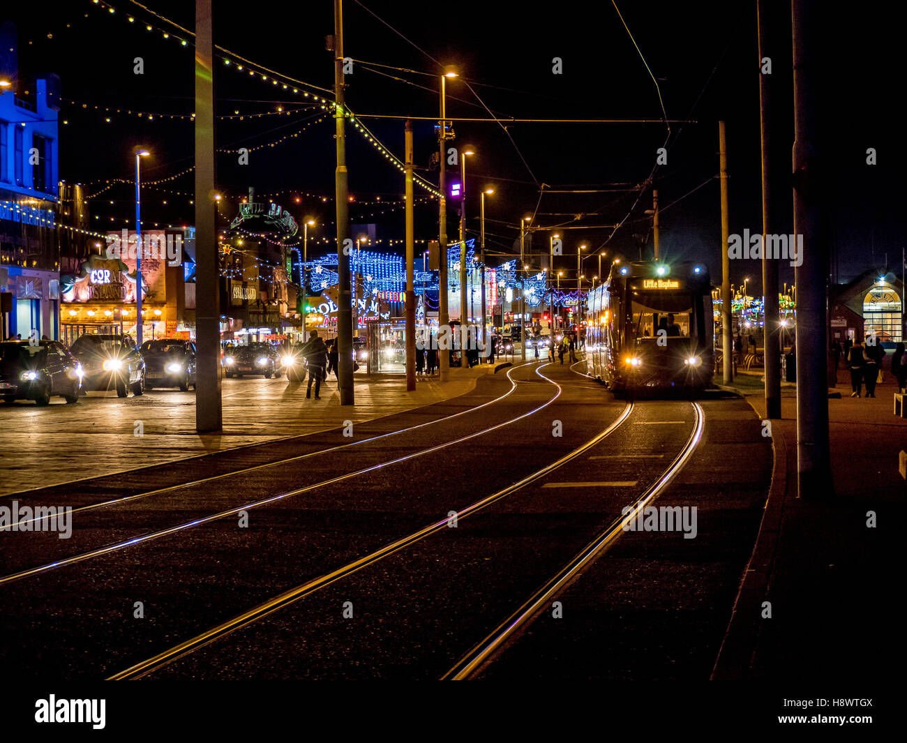 Blackpool at night hi-res stock photography and images - Alamy