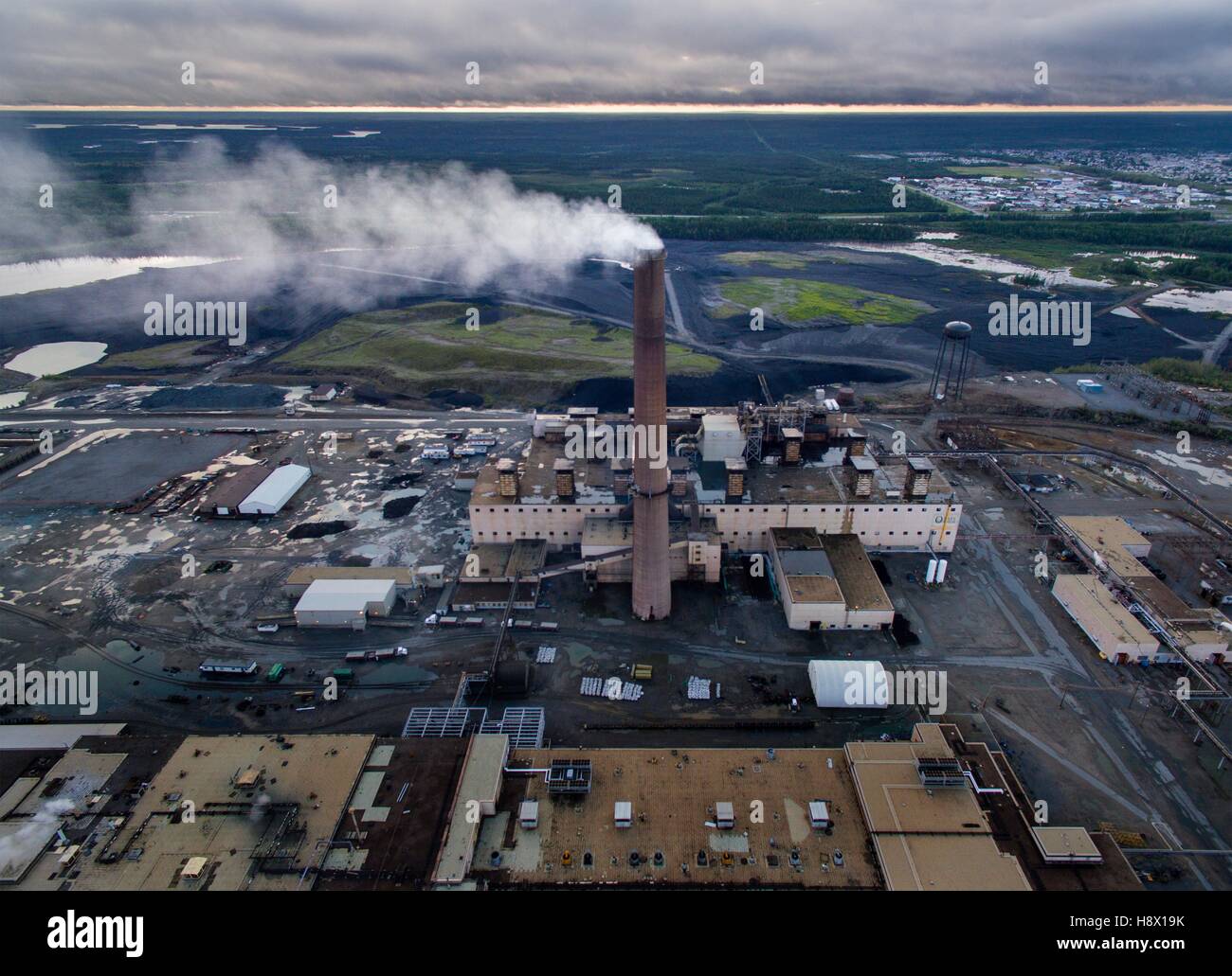 Aerial view of smoke billowing from stack at Vale Inco Manitoba nickel ...