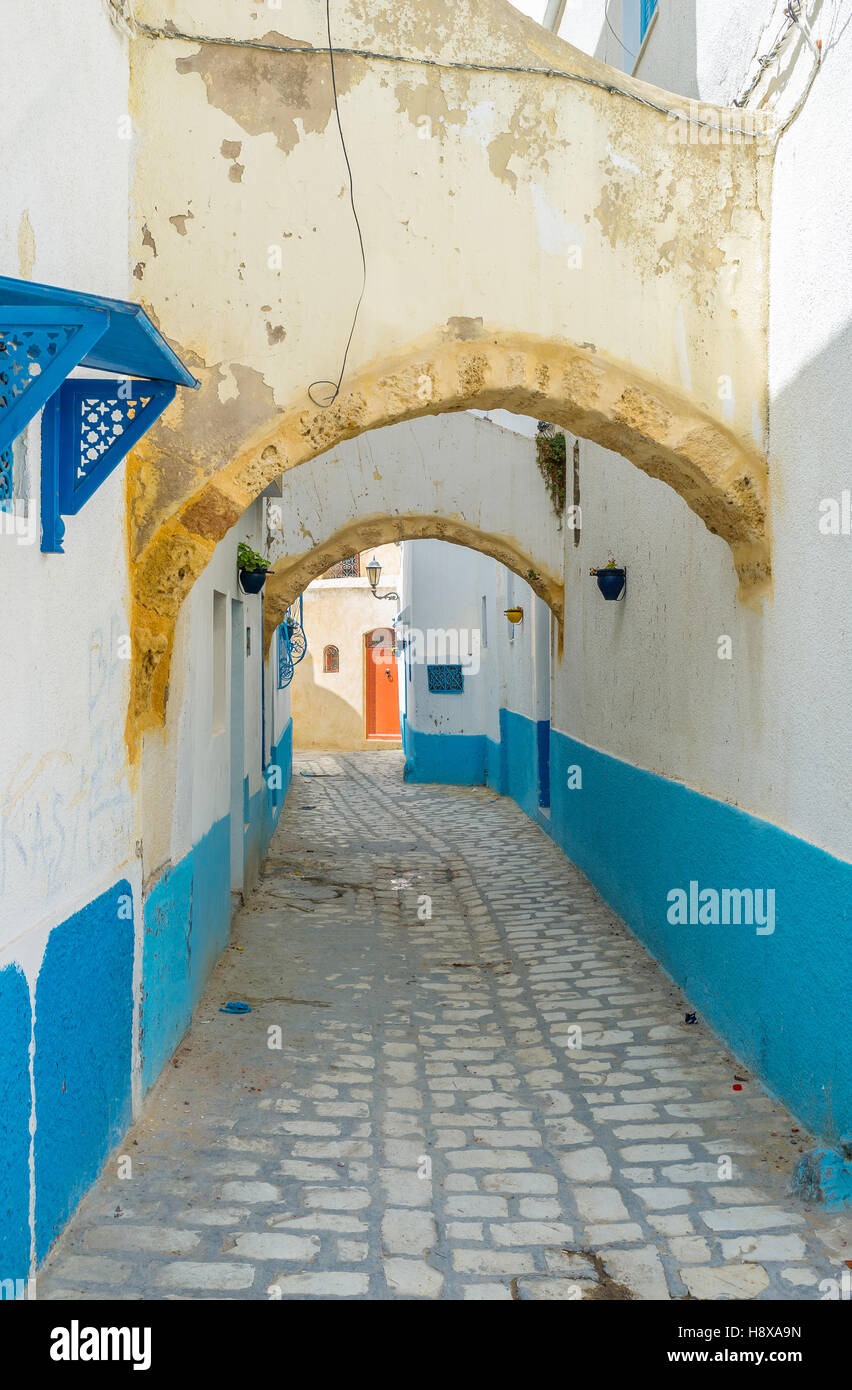 The props are very important elements of the ancient arabic ...