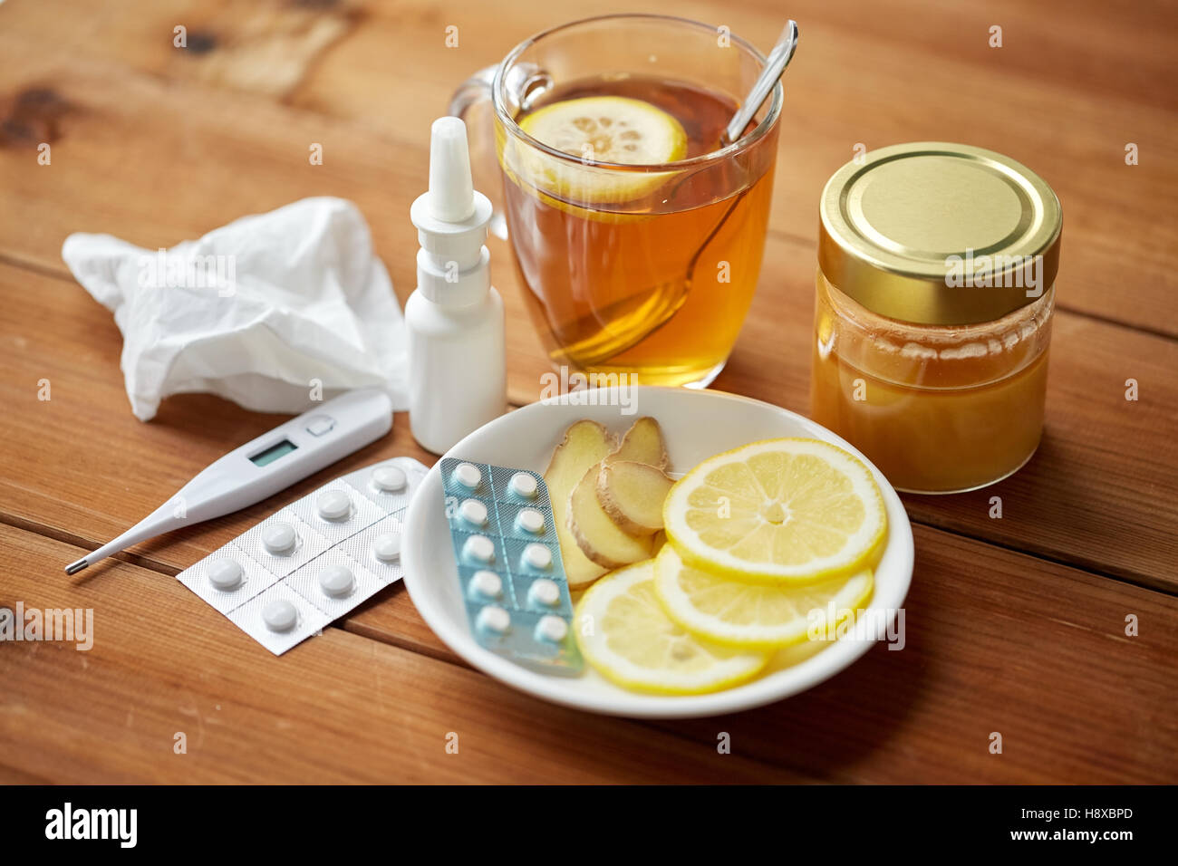 traditional medicine and drugs Stock Photo - Alamy