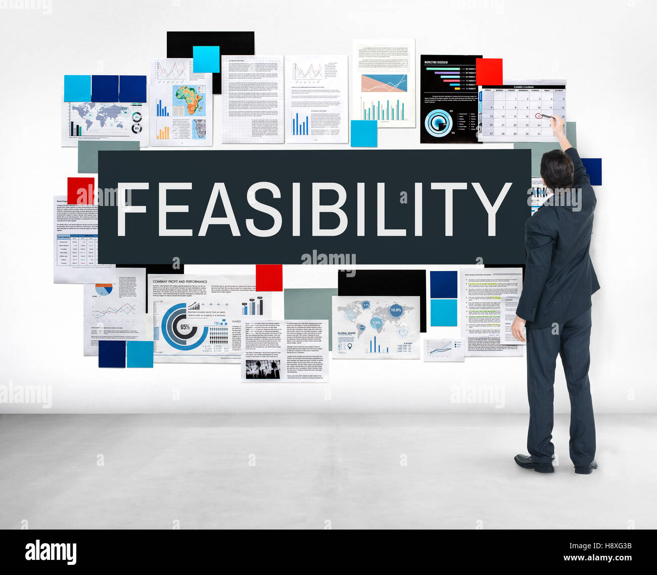 Feasibility analysis hi-res stock photography and images - Alamy