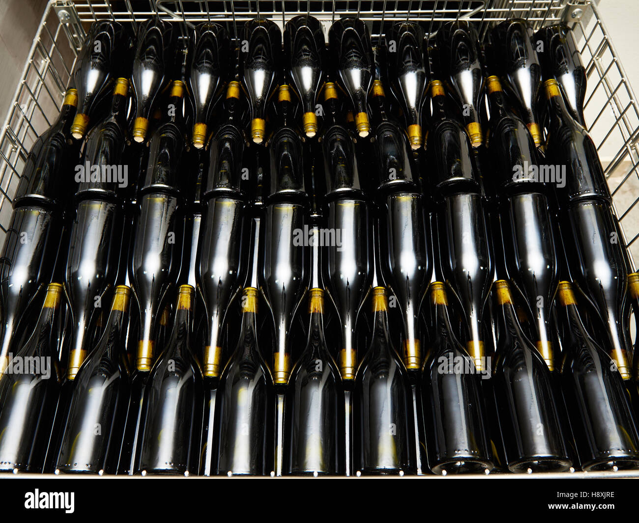 Making metal boxes hi-res stock photography and images - Alamy