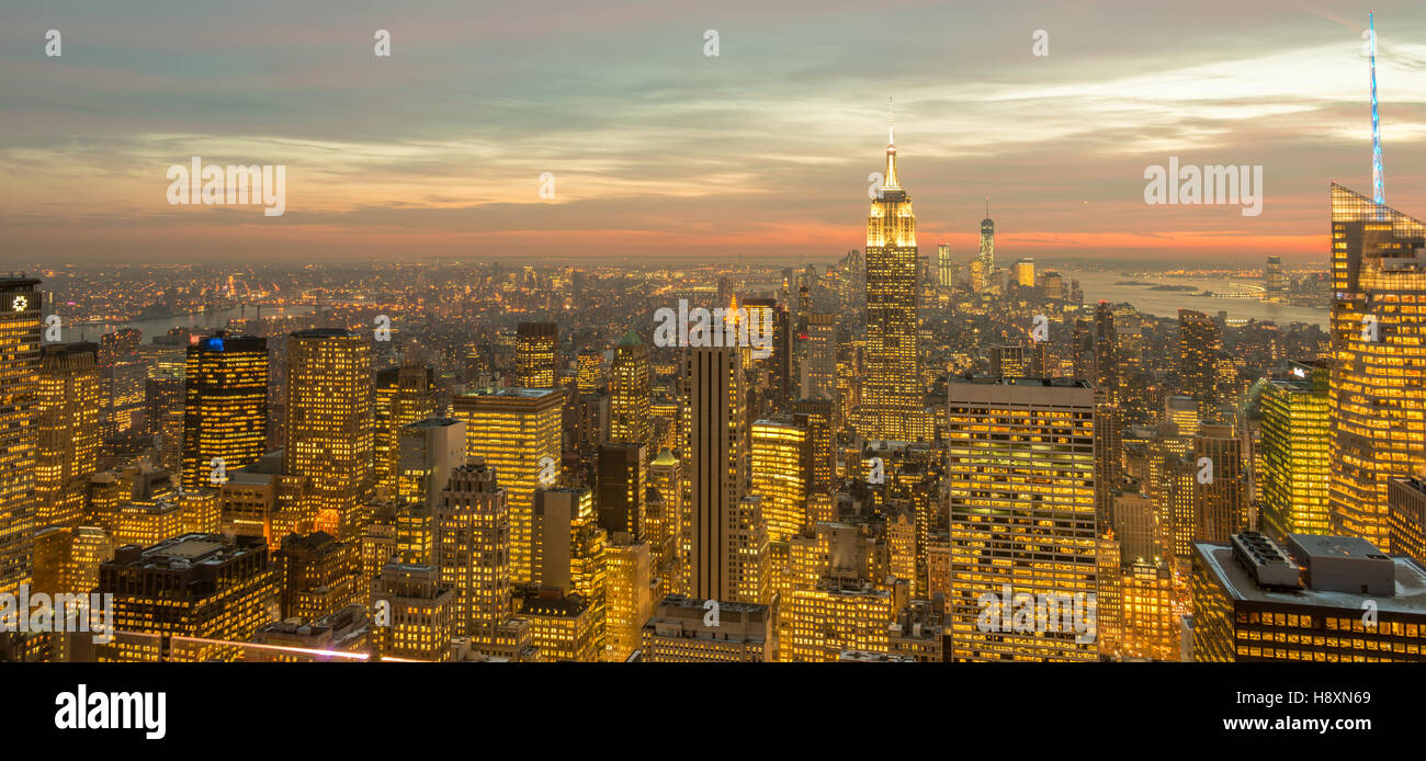 View of New York Manhattan during sunset hours Stock Photo - Alamy
