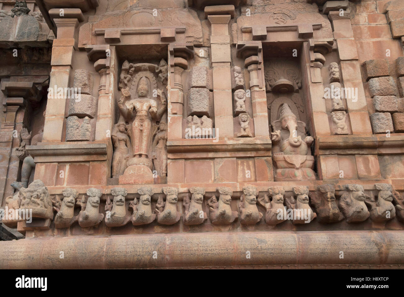 Lord vishnu at the vishnu shrine hi-res stock photography and images ...