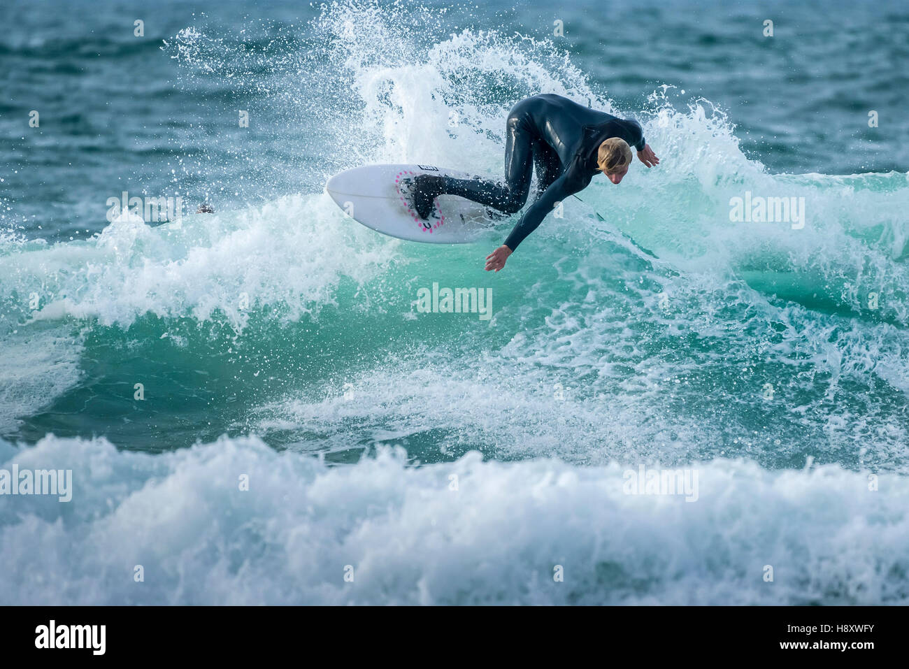 Spectacular surfing at Fistral in Newquay, Cornwall Stock Photo - Alamy