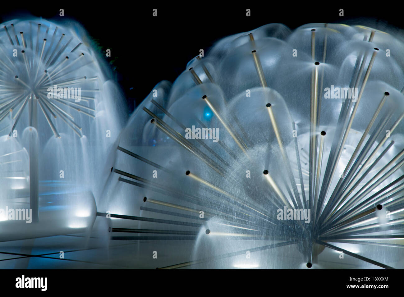 Spherical steel shot hi-res stock photography and images - Alamy