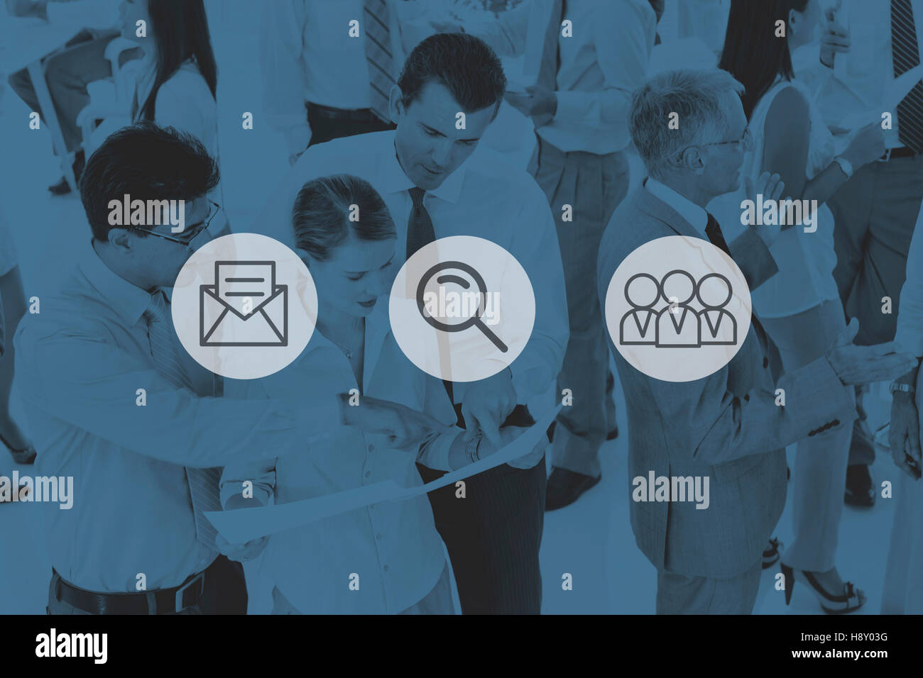 Explaining the concept of email hi-res stock photography and images - Alamy