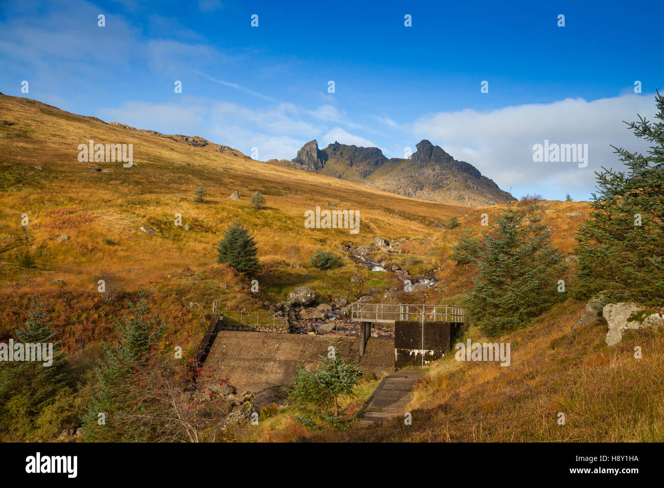 Looking up towards the The Cobbler mountain in the Arrochar Alps ...