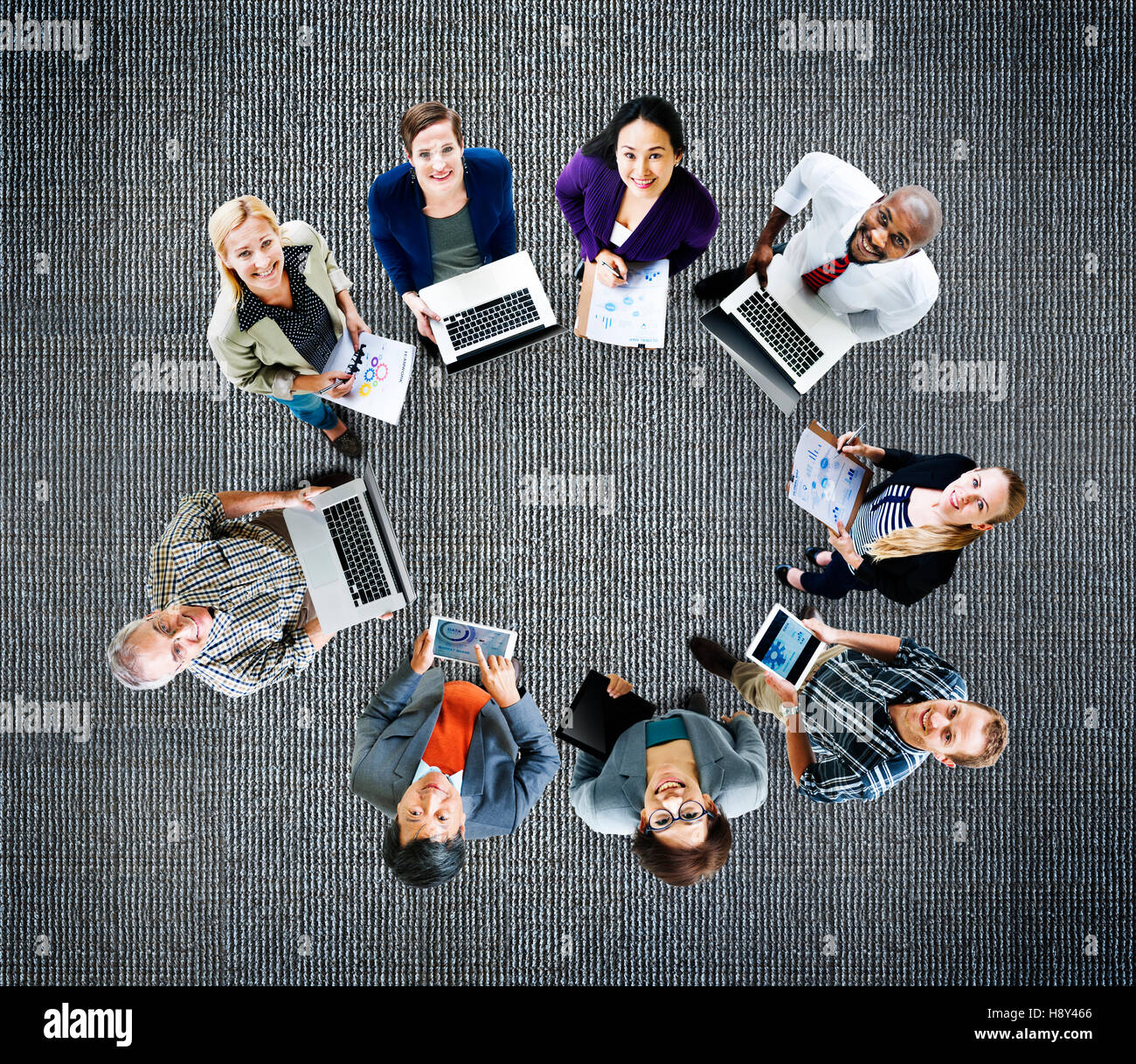 Digital communications hi-res stock photography and images - Alamy