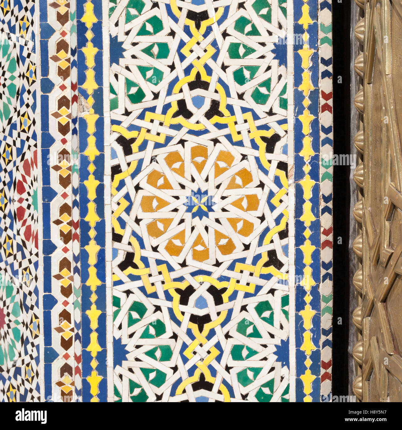 Fes morocco royal palace interior hi-res stock photography and images ...