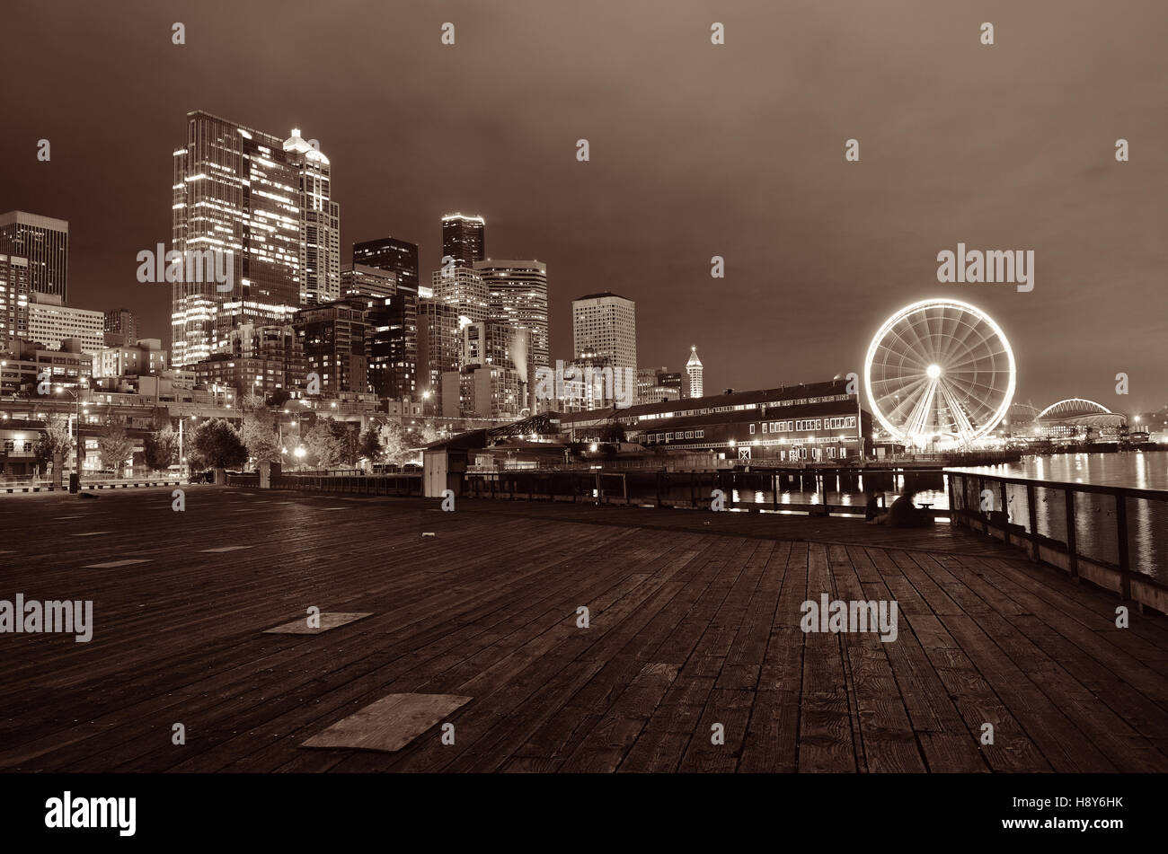 Seattle waterfront view with urban architecture at night Stock Photo ...