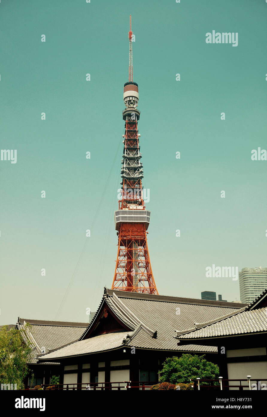 Tokyo Tower and temple as the city landmark. Japan Stock Photo - Alamy
