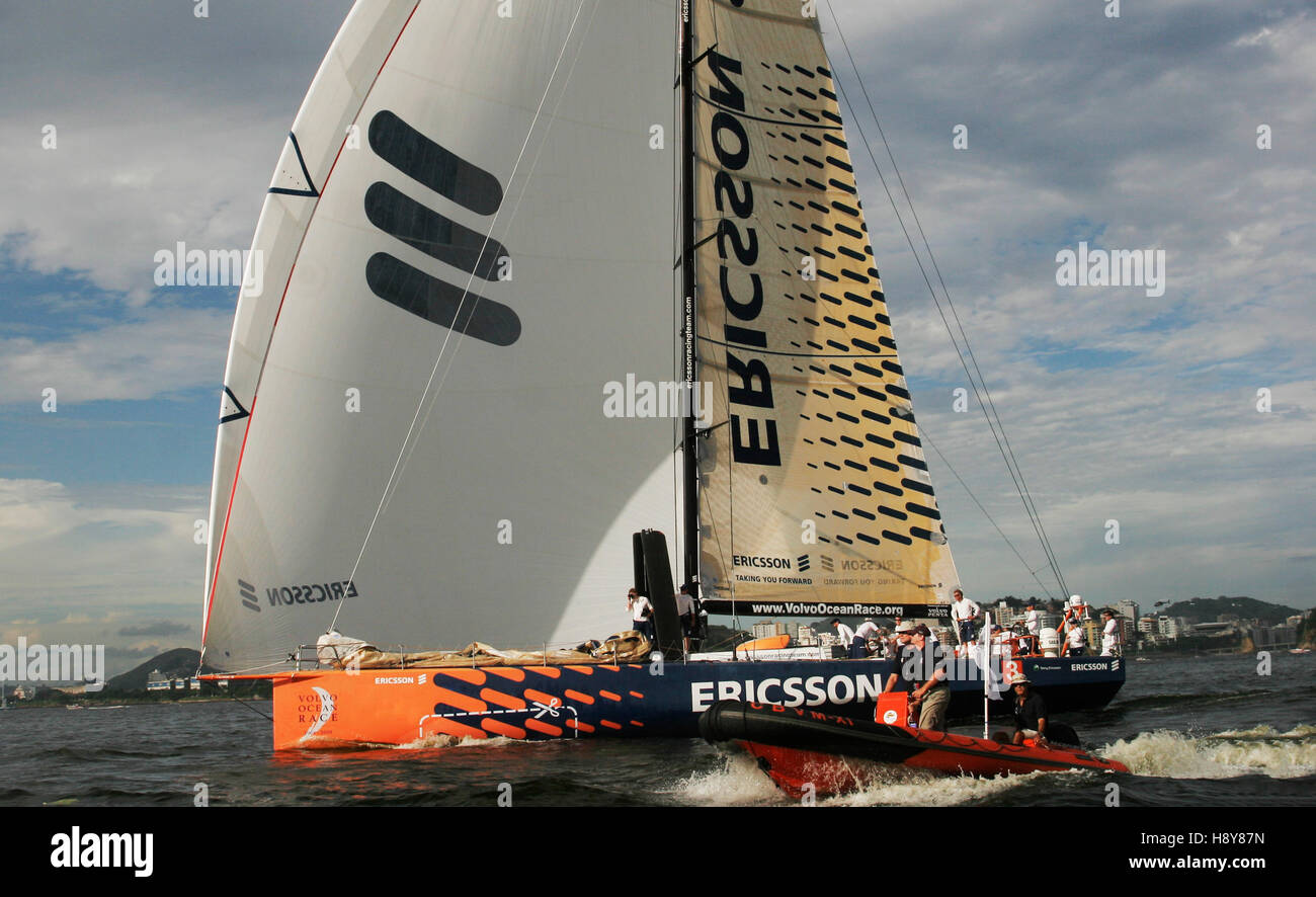 Volvo Ocean Rave yacht sailing in Rio de Janeiro Stock Photo - Alamy