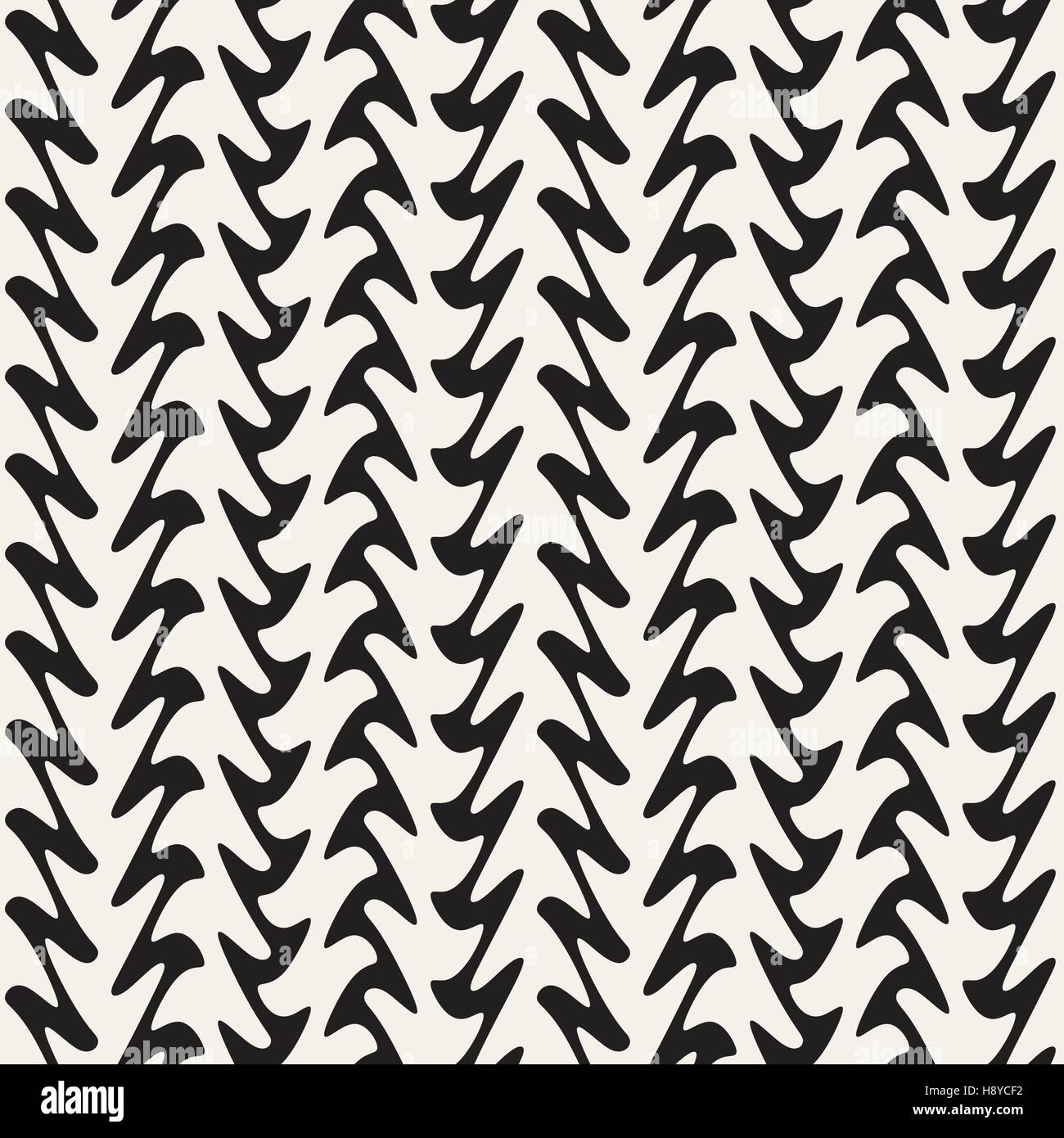 Hand Drawn Vertical ZigZag Lines. Vector Seamless Black and White ...