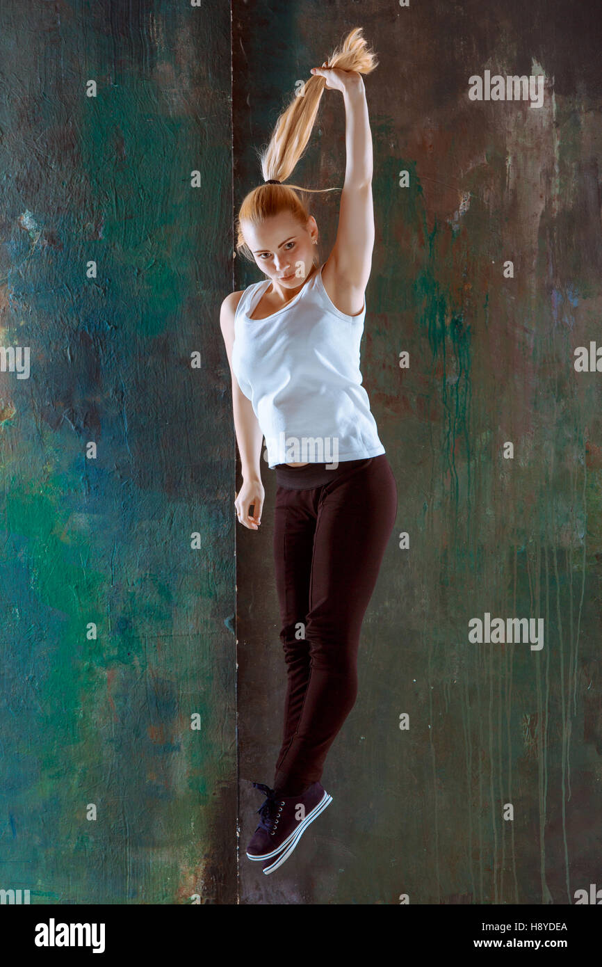 The women dancing hip hop choreography Stock Photo - Alamy