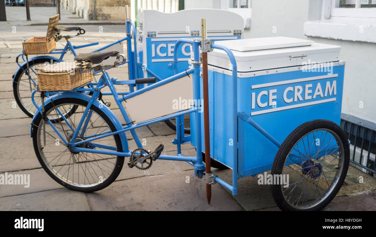 Three wheel retail Ice Cream bicycles Stock Photo - Alamy