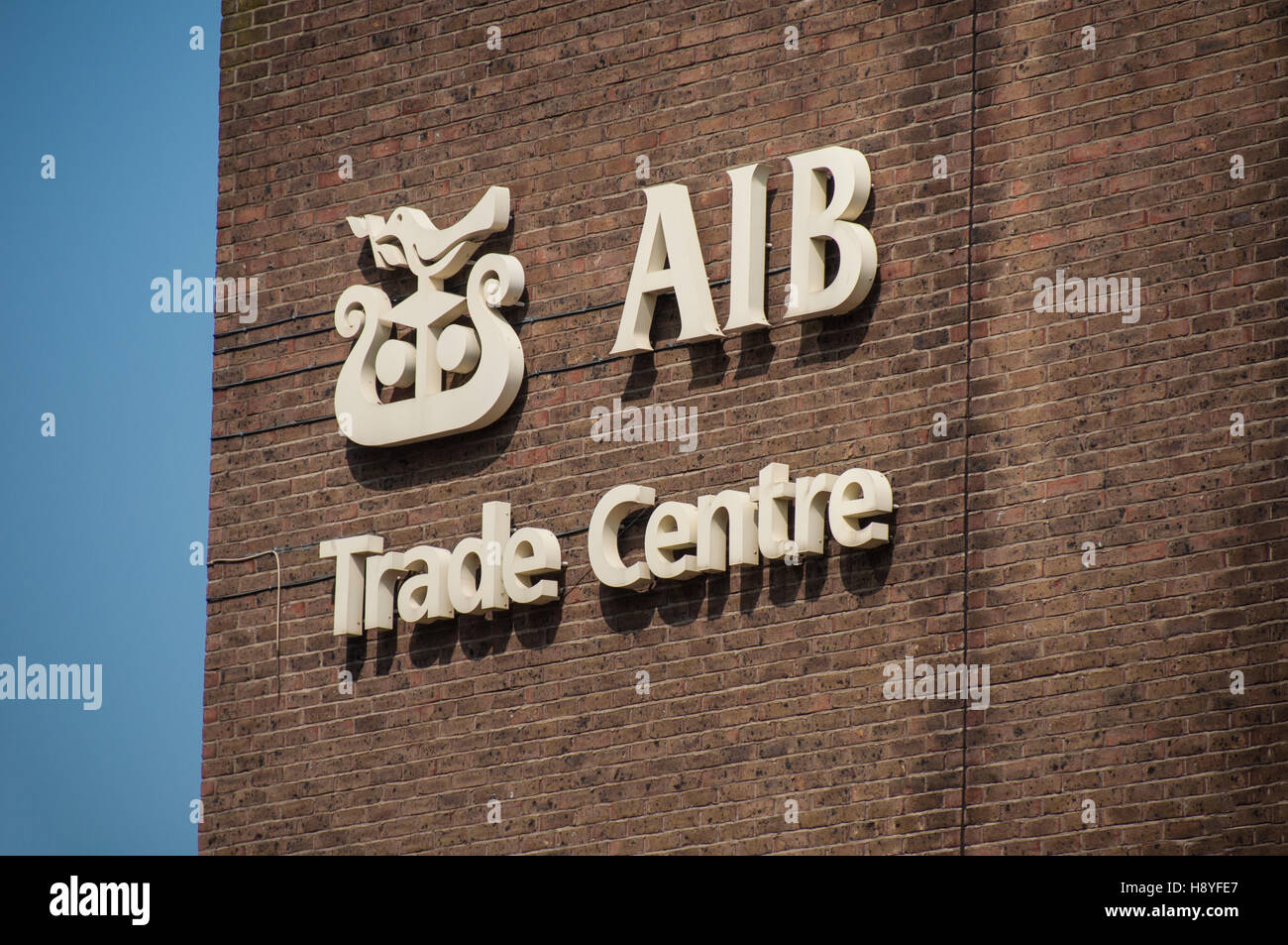 Aib bank dublin ireland hi-res stock photography and images - Alamy