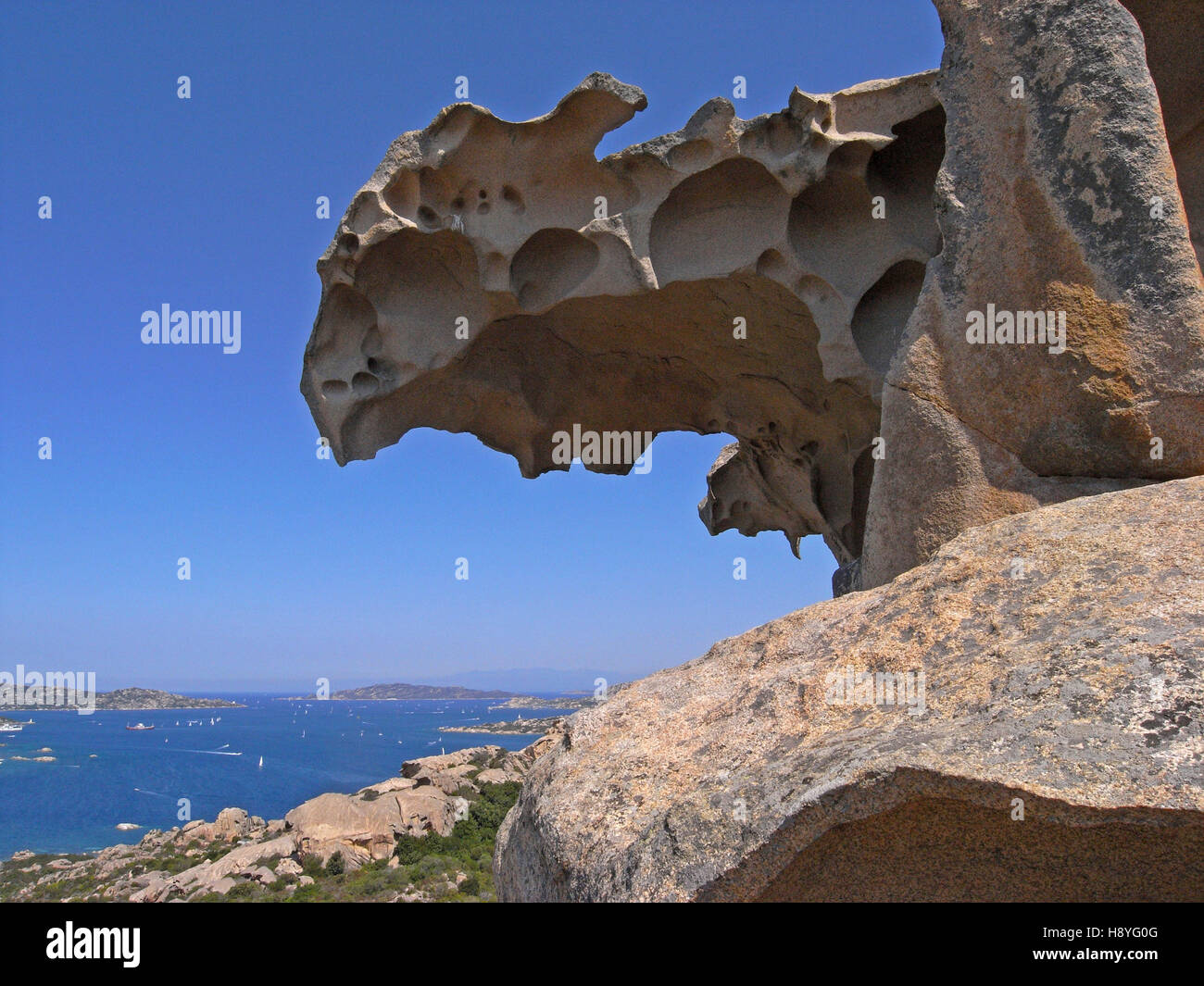 Palau, Sardinia. The famous "Bear's rock Stock Photo - Alamy