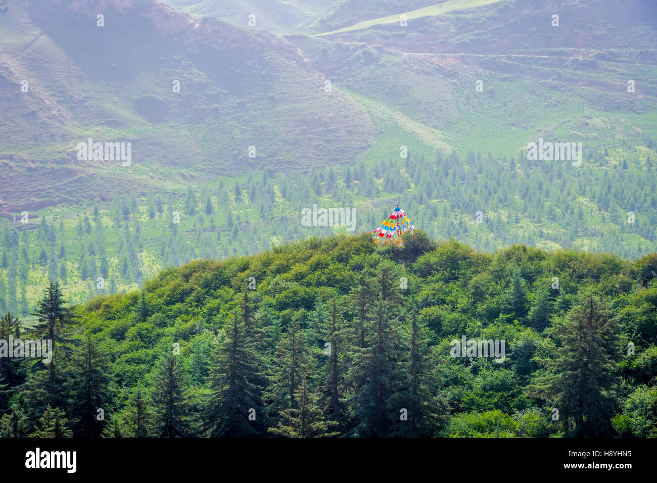 Green landscape and mountains surrounding Mati si temple, Gansu ...