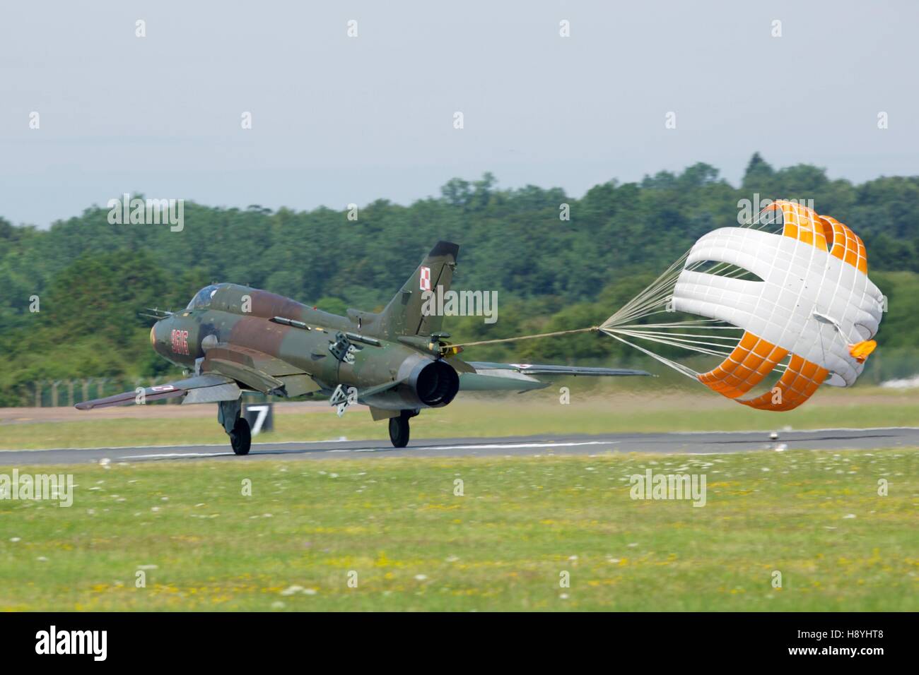 Sukhoi su 22 hi-res stock photography and images - Alamy