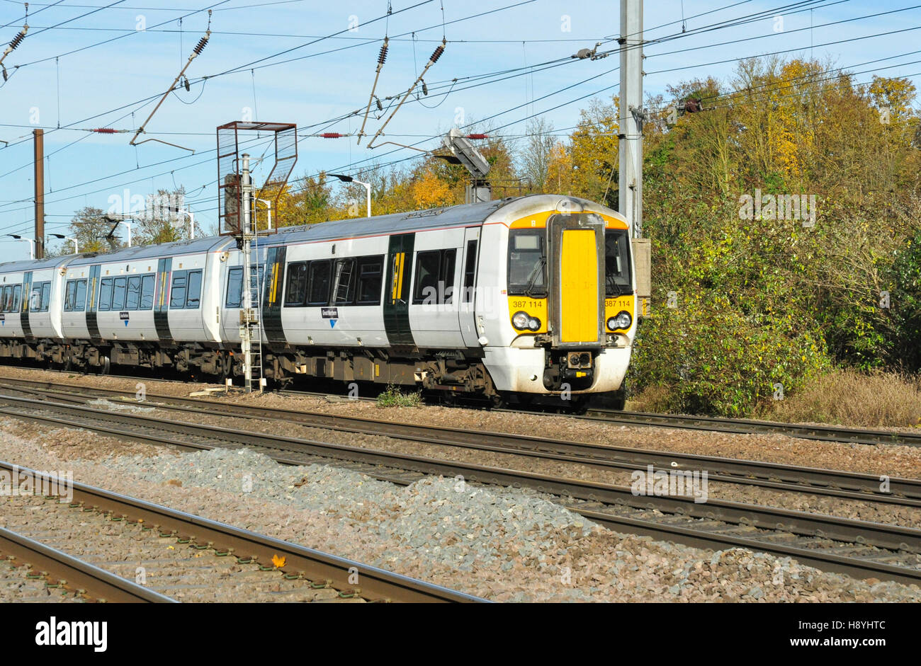 Class 387 EMU heads south from Hitchin, Hertfordshire, England, UK ...