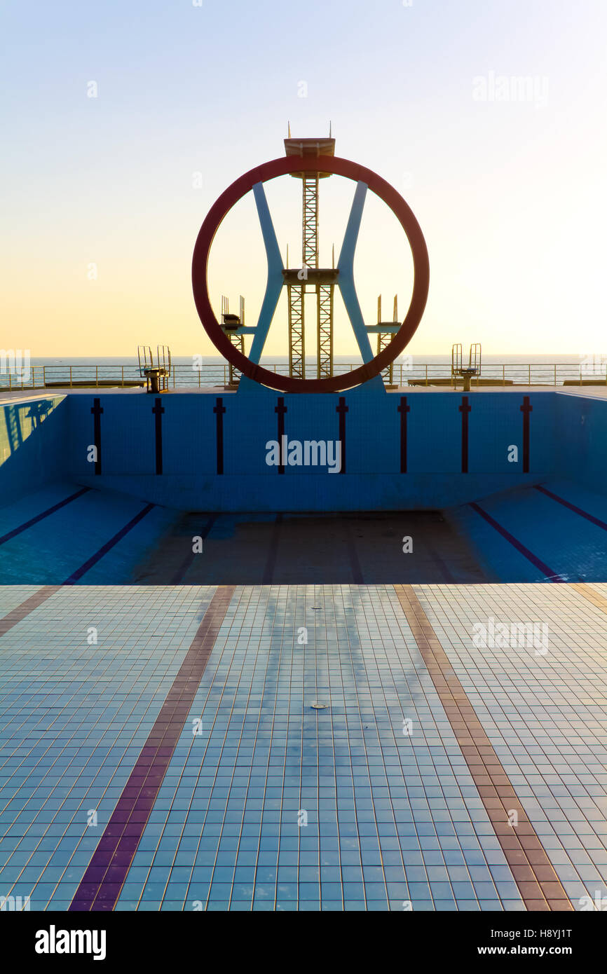 Jump pool springboard hi-res stock photography and images - Alamy