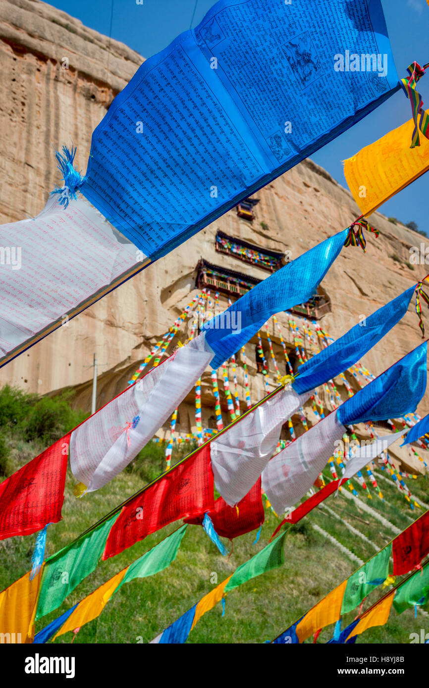 Mati Si cave temple with colorful praying buddhist flags, Zhangye ...