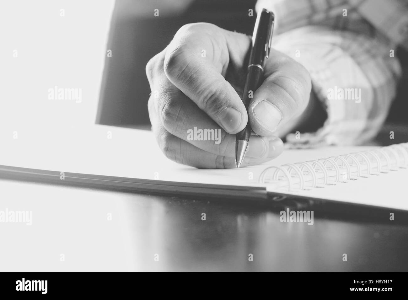 Woman hand writing letter Black and White Stock Photos & Images - Alamy