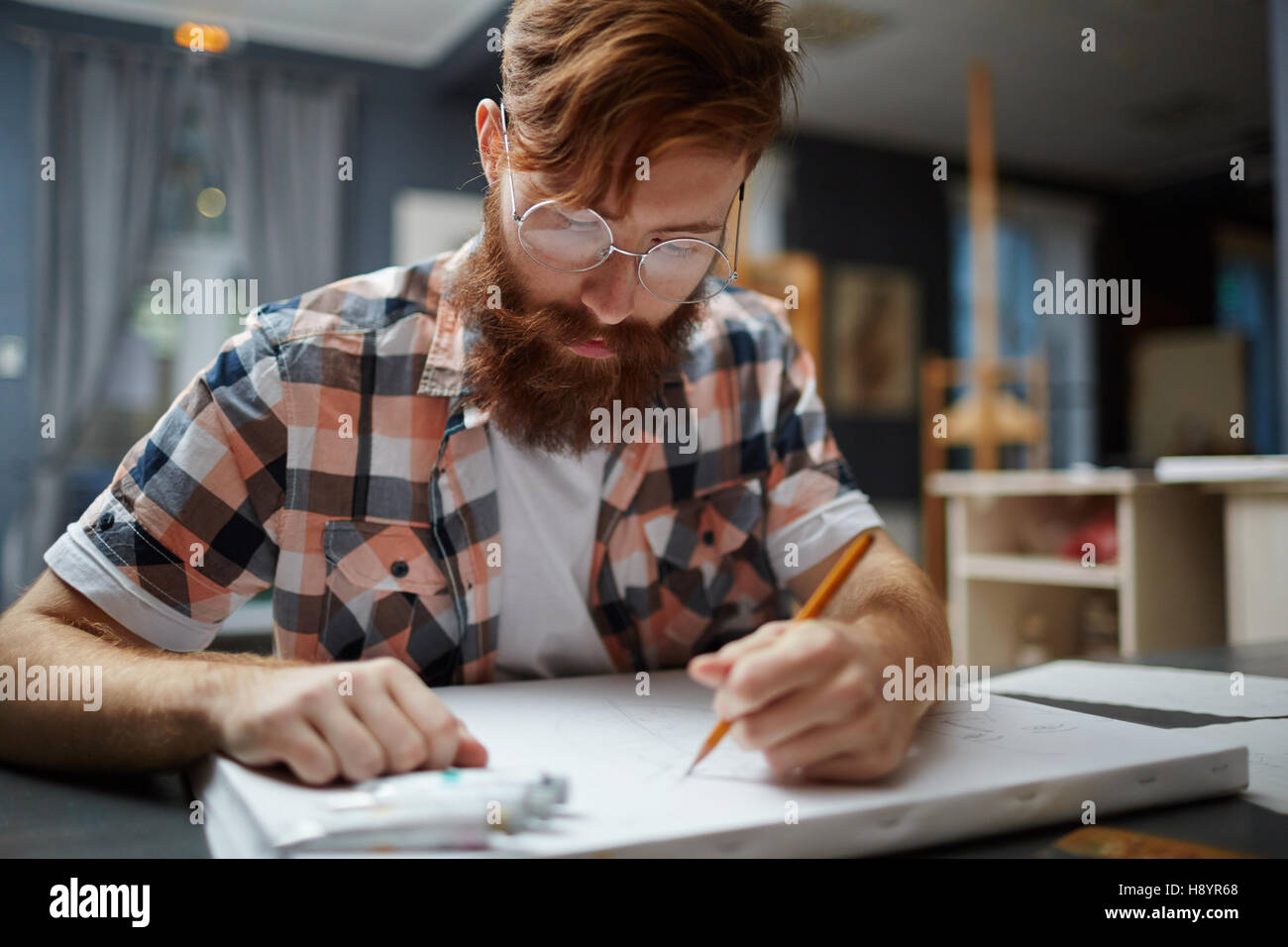 Man studying sketch hi-res stock photography and images - Alamy