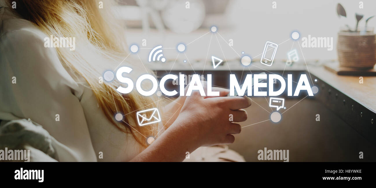 Social Media Connection Graphics Concept Stock Photo - Alamy