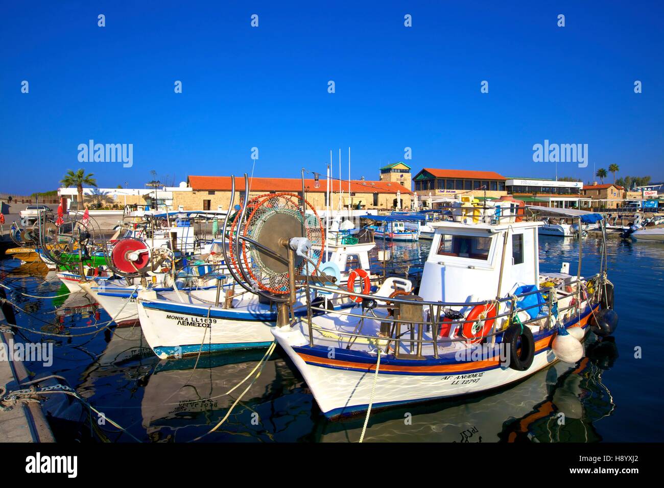Paphos harbour hi-res stock photography and images - Alamy