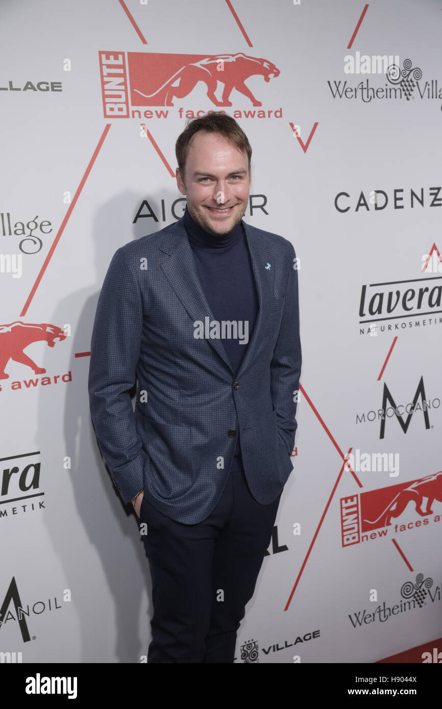 Berlin, Germany. 16th Nov, 2016. Actor Martin Stange at the 'Bunte ...