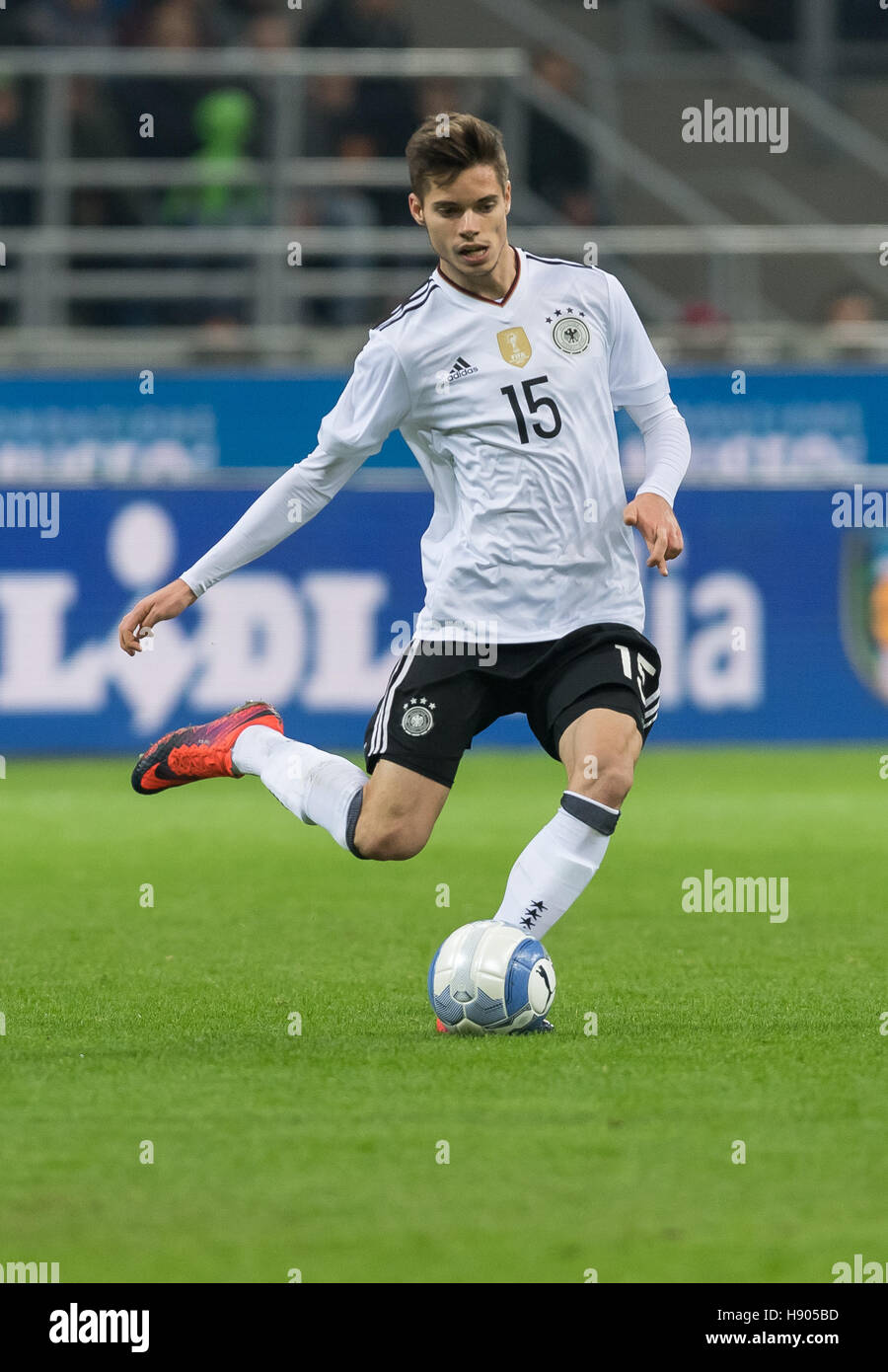 Milan, Italy. 15th Nov, 2016. Germany's Julian Weigl in action during ...