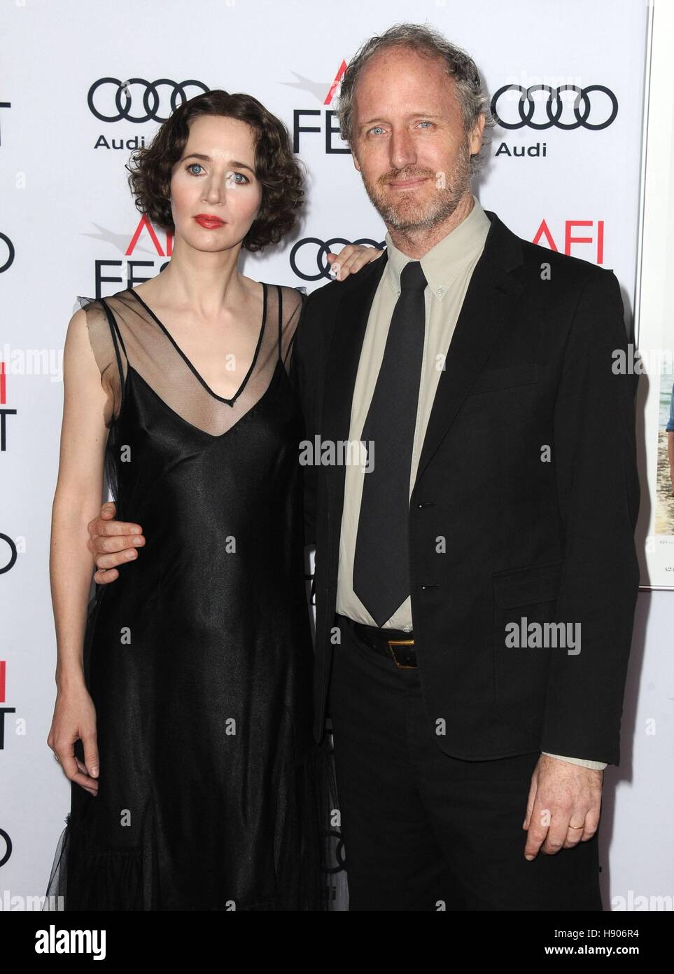 Los Angeles, CA, USA. 16th Nov, 2016. Mike Mills, Wife at arrivals for ...
