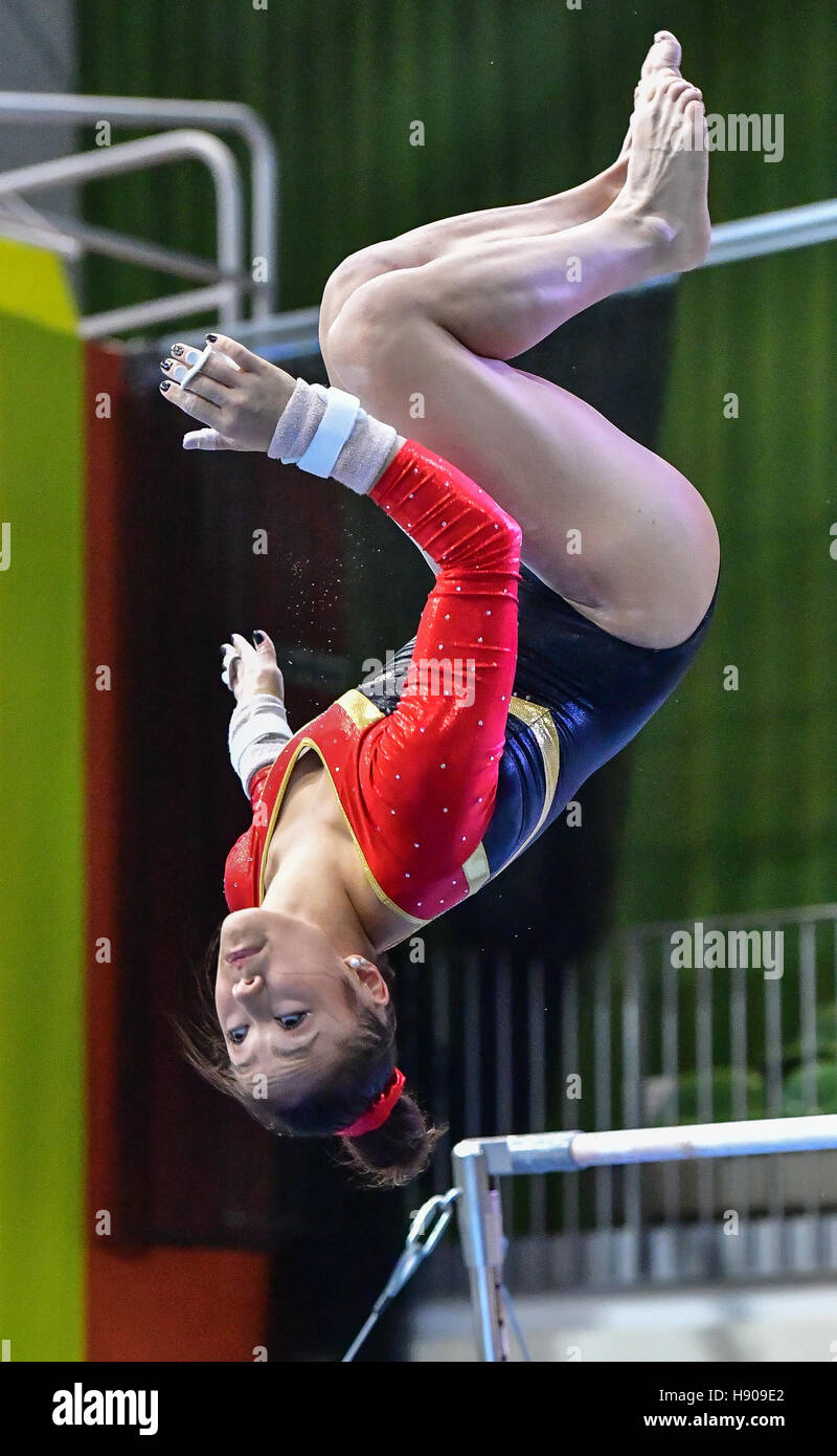 Cottbus, Germany. 17th Nov, 2016. 16-year-old German gymnast Kim Janas ...