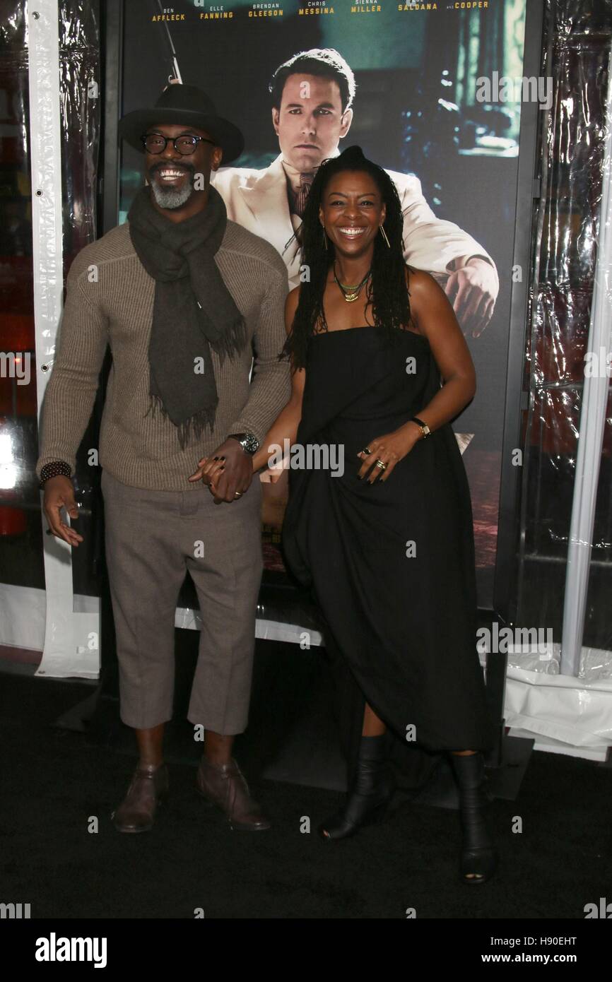 Los Angeles, CA, USA. 9th Jan, 2017. Isaiah Washington, guest at ...