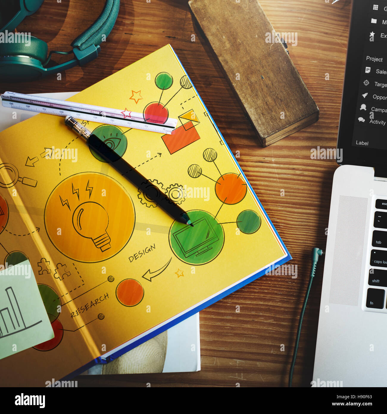 Creative diagram hi-res stock photography and images - Alamy