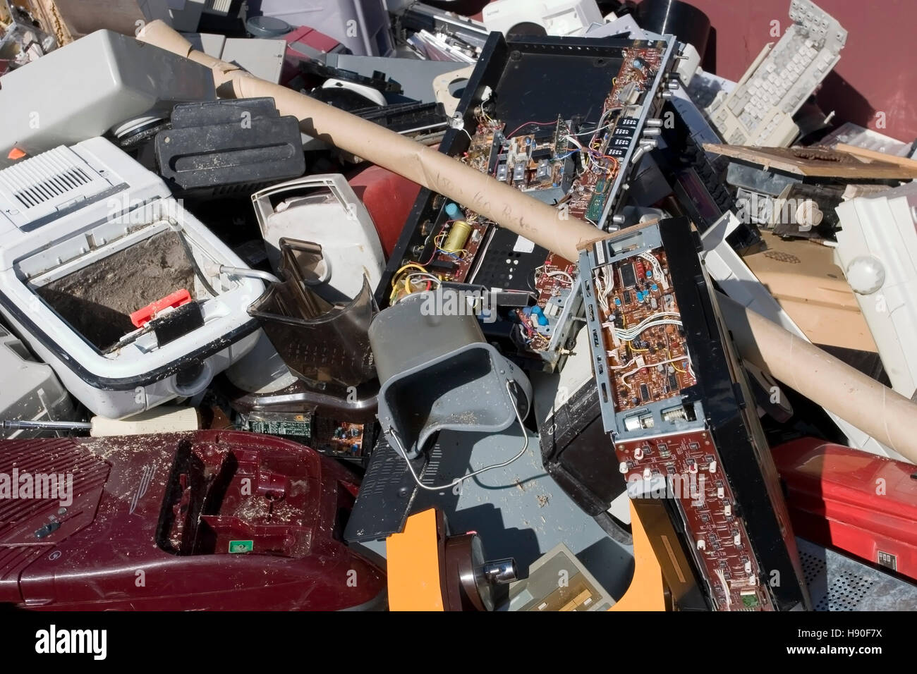 recycling old electronics devices Stock Photo - Alamy