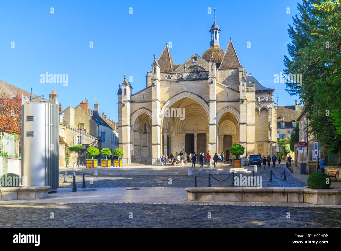 BEAUNE, FRANCE - OCTOBER 15, 2016: Scene of the Notre-Dame church, with ...
