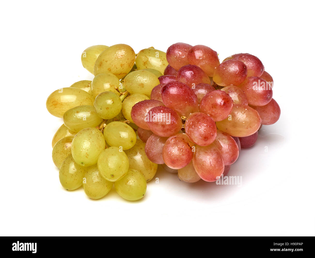 Two sorts of grapes, freshly washed isolated on white Stock Photo - Alamy