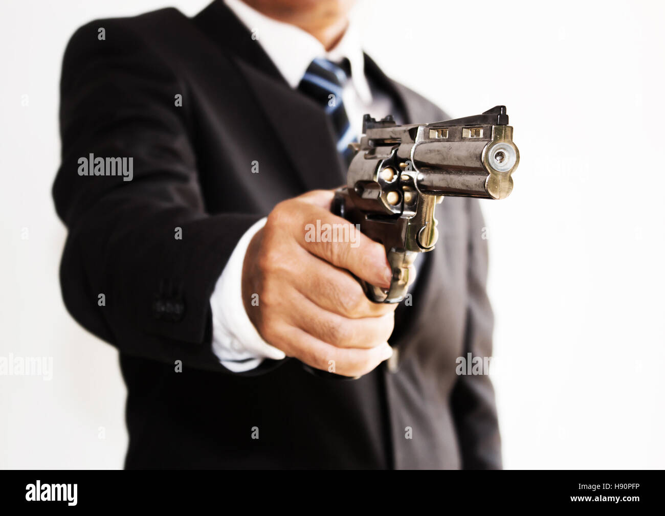 Threatening police with gun hi-res stock photography and images - Alamy