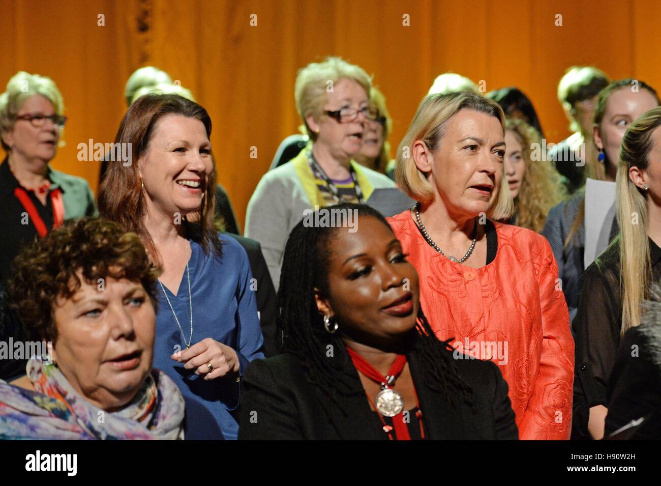 Barbara keeley mp hi-res stock photography and images - Alamy