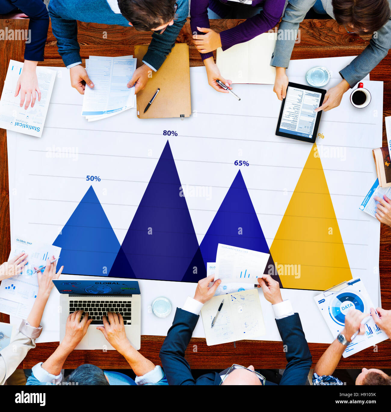 Marketing graph hi-res stock photography and images - Alamy