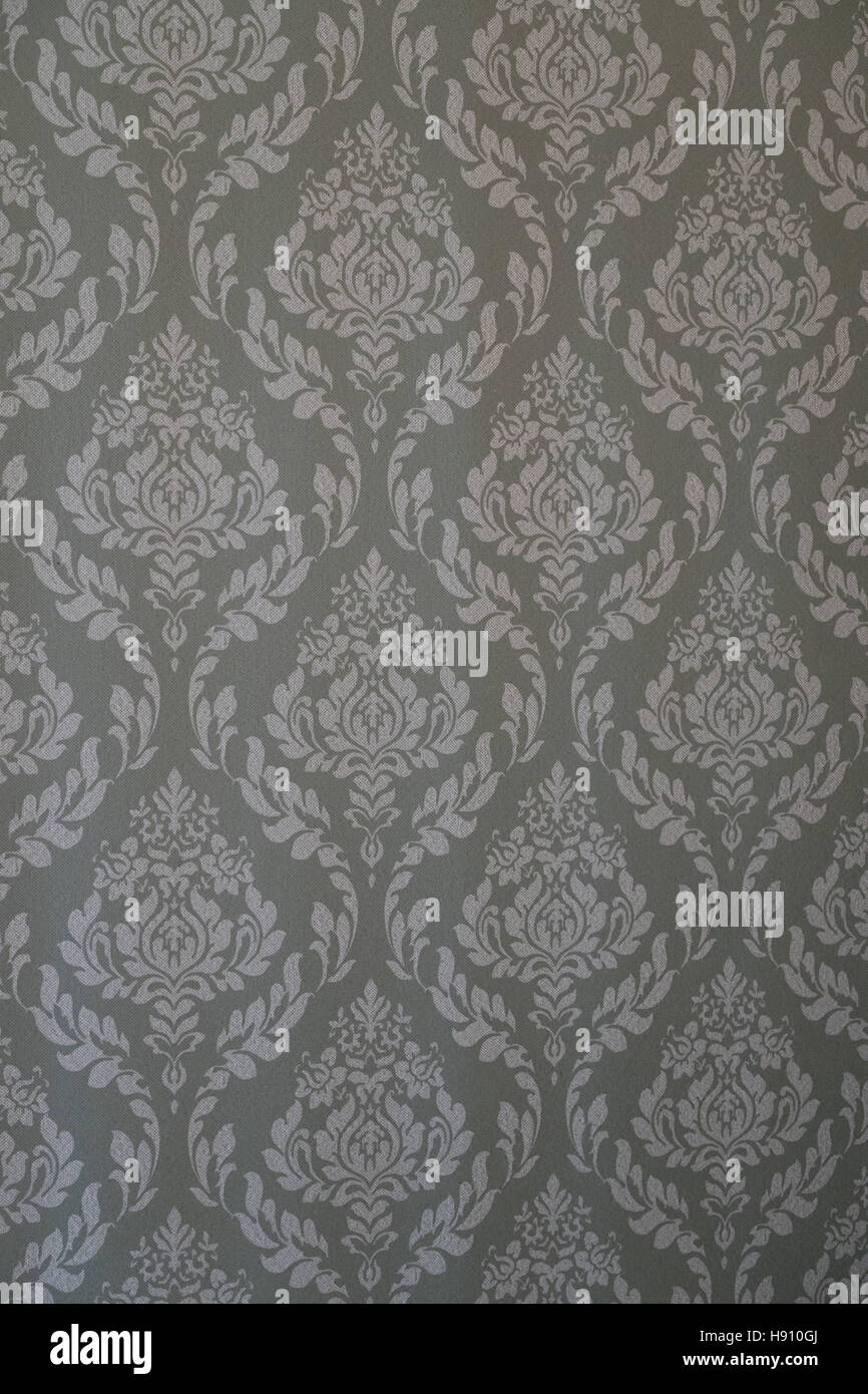 Gothic revival wallpaper hi-res stock photography and images - Alamy