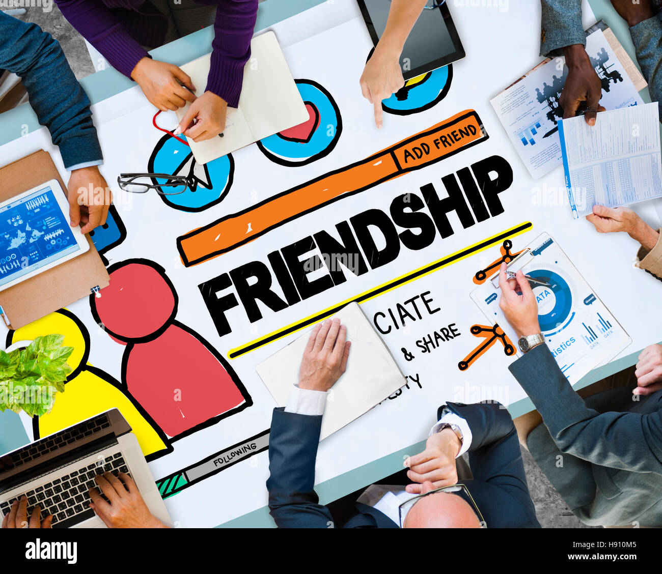 Friendship Group People Social Media Loyalty Concept Stock Photo - Alamy